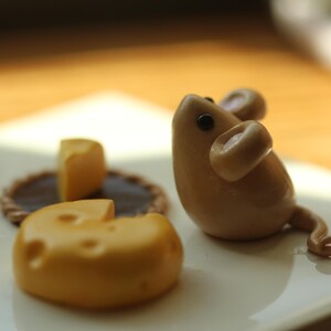 Mouse With Cheese Wheel/ Cheese Wheel/ Mouse/ Clay Mouse/ Mouse With ...