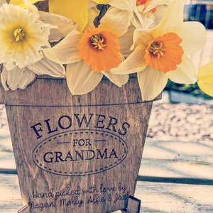Personalised Wooden Flower Board - Etsy