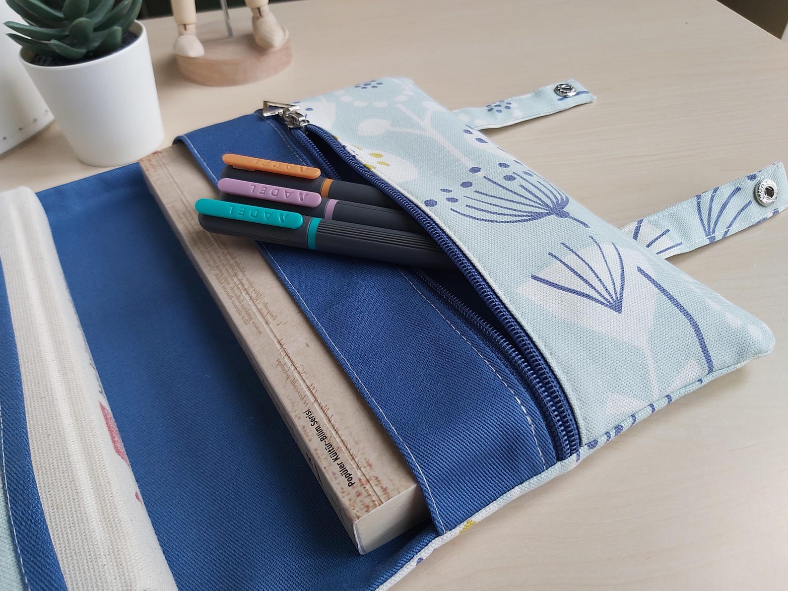 Book Sleeve With Pocket, Padded Book Cover, Book Jacket, Abstract Book ...