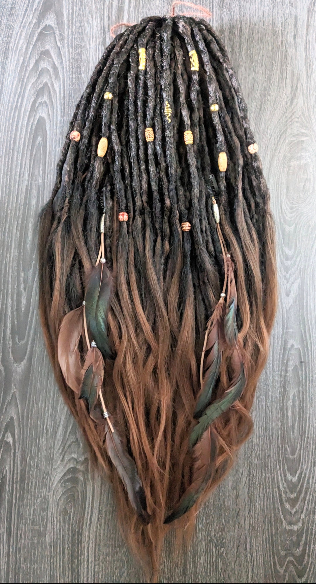 Custom Set of 50DE Synthetic Dark Brown to Caramel Brown Ombre Loose ...