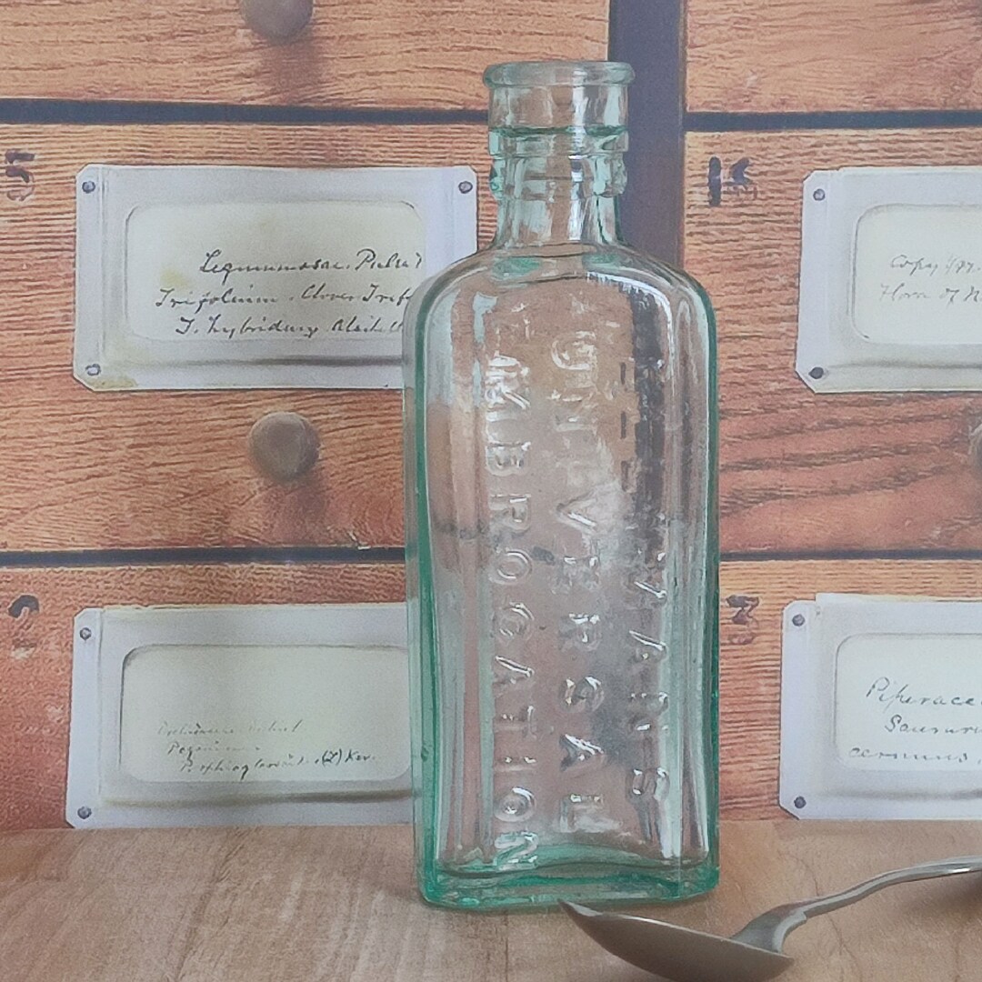 Victorian Elliman's Universal Embrocation Bottle C1895 - Etsy