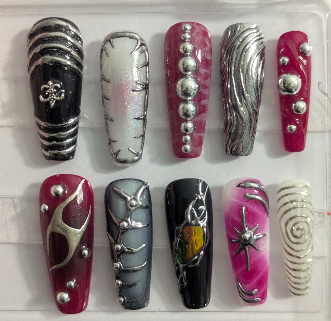 Cyber Y2k Inspired Freestyle Custom Set | Metallic Chrome Gothic 3d ...