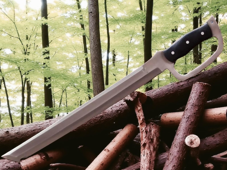 Hand-forged Aegis Tactical Blade, High-performance Stainless Steel With ...