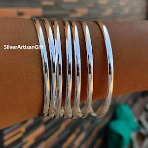 Beautiful Set of 7 Bangles, Stacking Bangles, Gift for Mom, Silver Bracelets, 7 Day Bangles ...