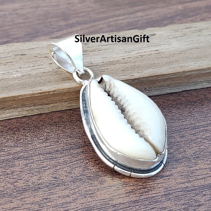 Cowrie Shell Pendant - Etsy