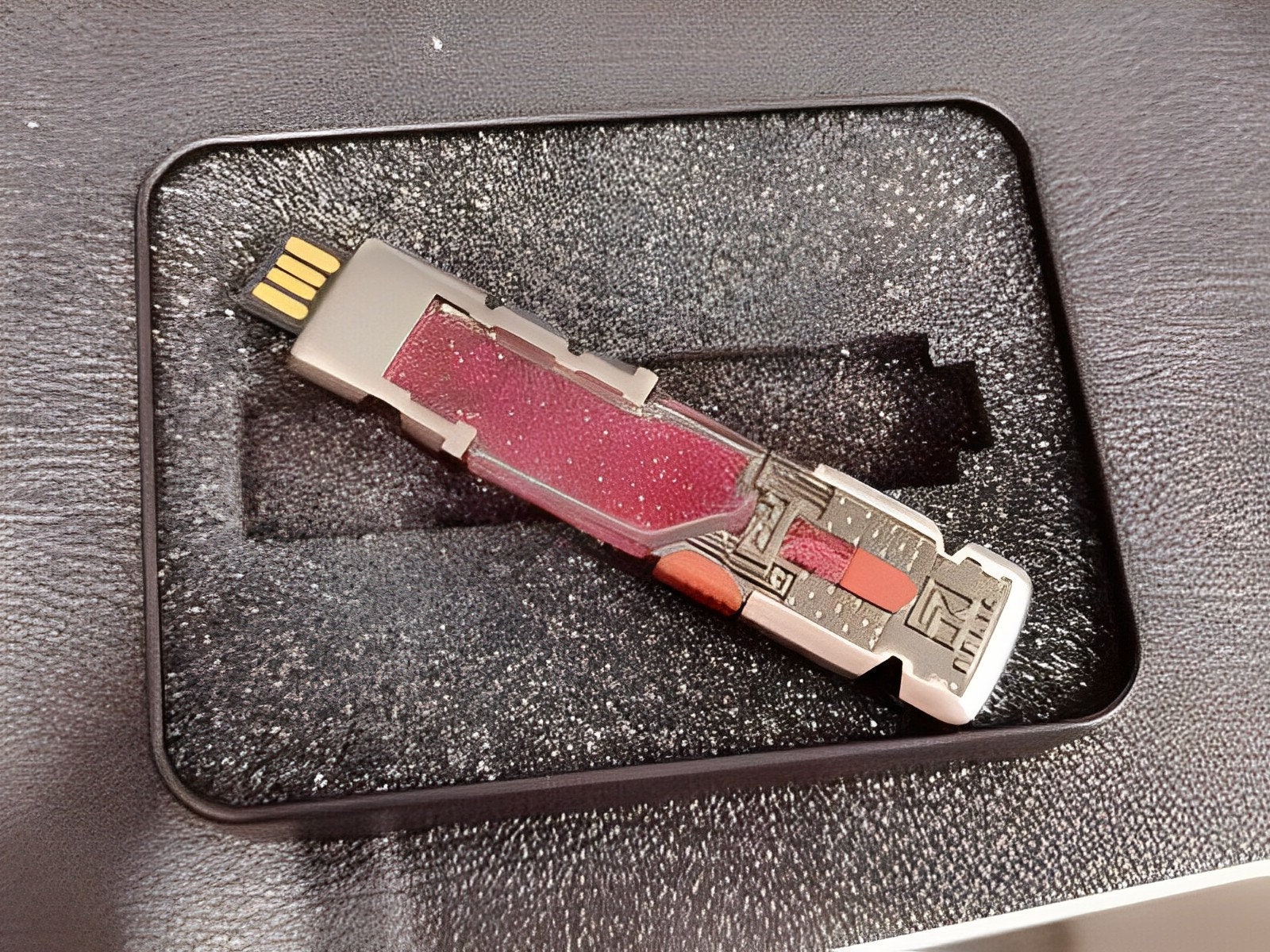 Cyberpunk 2077 Arasaka Relic 2.0 Biochip USB Flash Drive - Etsy Polska