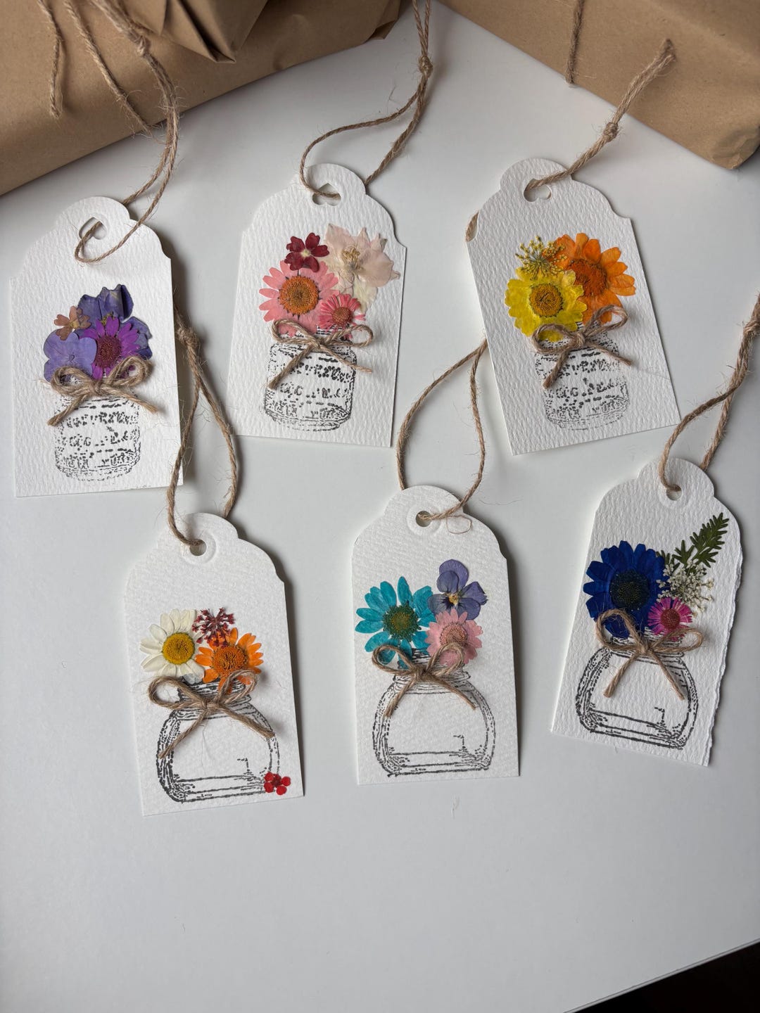 Pressed Flower Gift Tags: Handmade Botanical Gift Wrap - Etsy