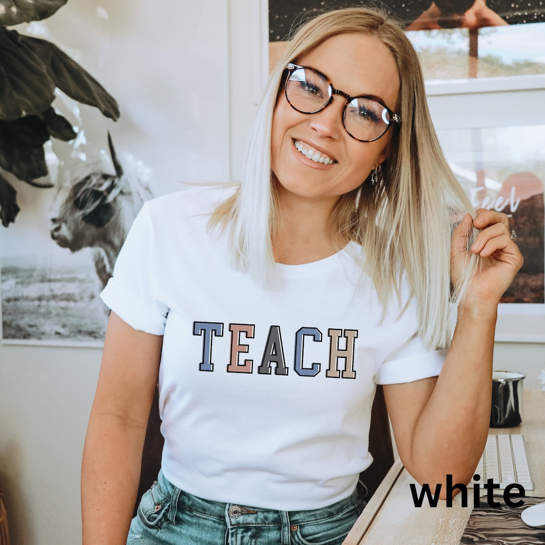 Teacher Tee, Teach T-shirt, Retro Shirt, Retro Top, Rainbow T-shirt ...
