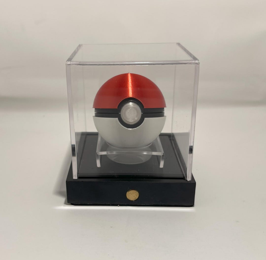 3D Printed Functional Pokeballs With Color Changing Display Case - Etsy