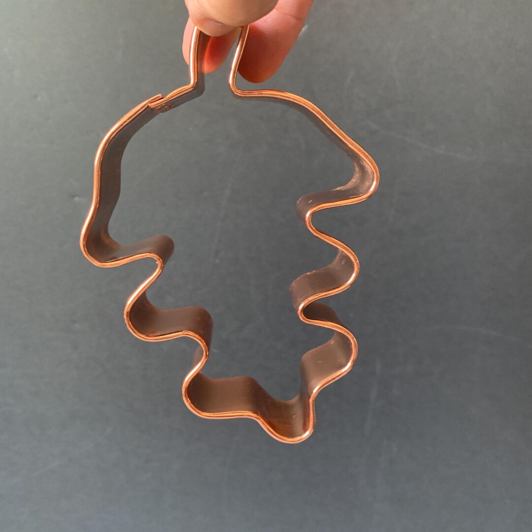 Vintage Copper Oak Leaf Cookie Cutter: Unbranded Rolled Edge Cookie ...