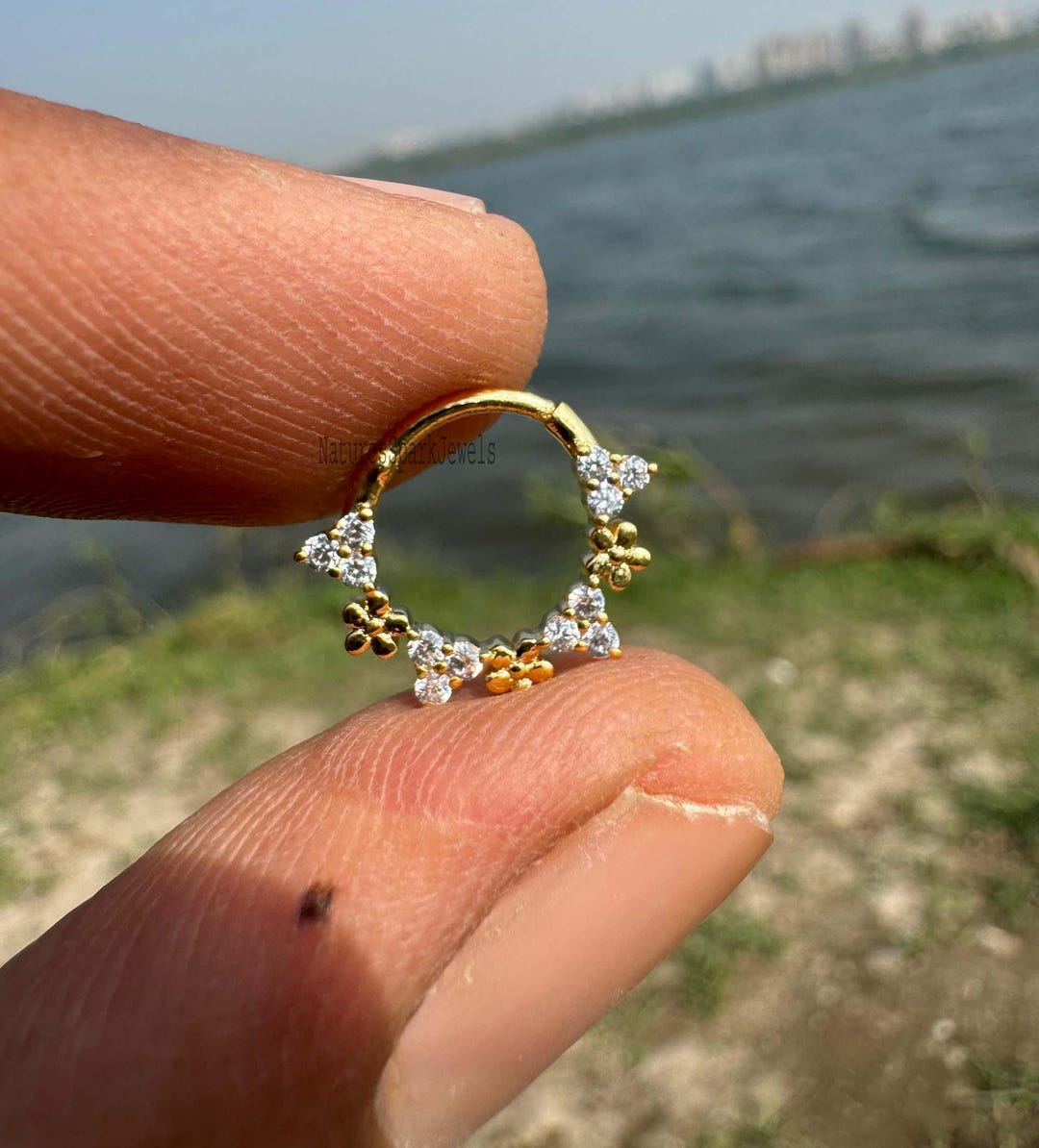 14K Gold CVD Diamond Septum Nose Ring Diamond Clicker Flower Daith ...