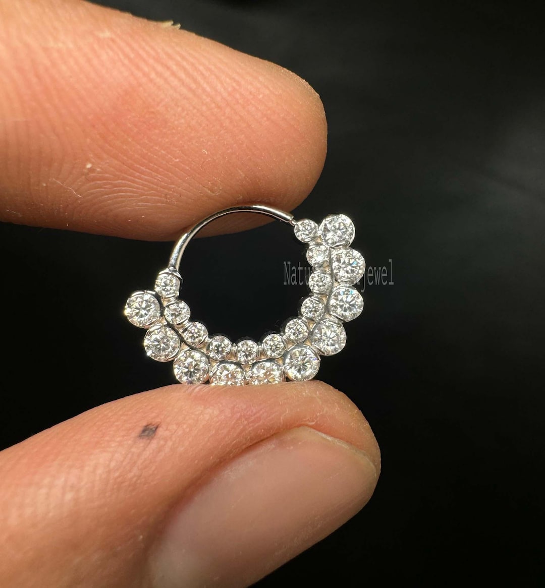 Eloise 14K Gold Invisible Setting Septum With Round Lab Grown Diamond ...