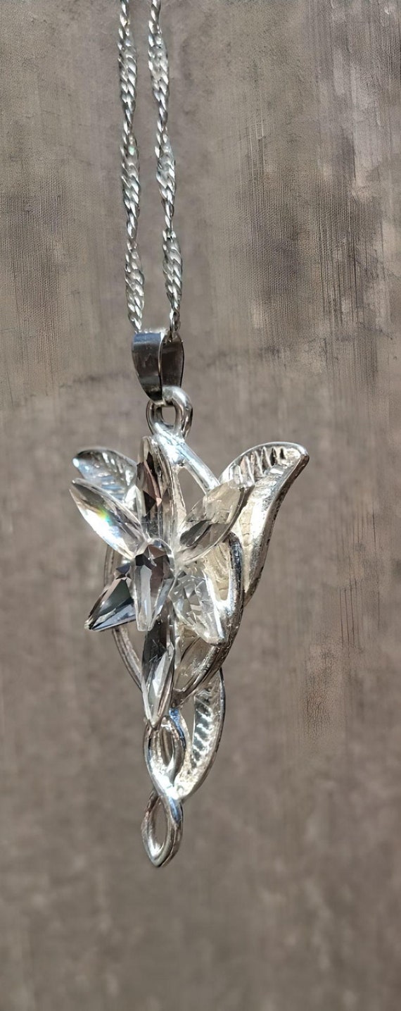 Lord Of The Rings Aragorn And Arwen Necklace