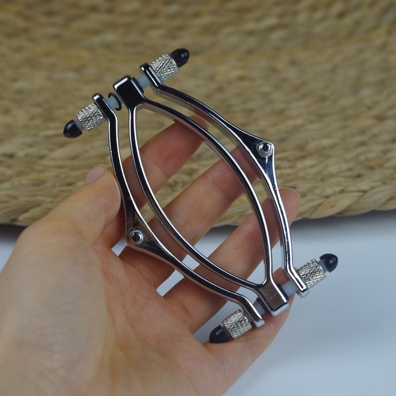 Labia Clip With Electro Shock Set Bdsm Bondage Torture Clitoris Lips