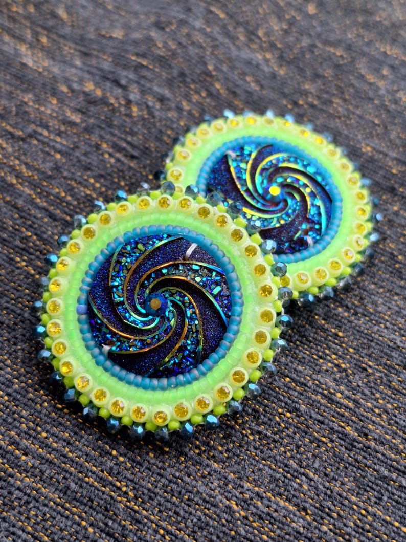 Native Made Beaded Dangle Earrings, Waterbird Design, Beaded Earrings ...