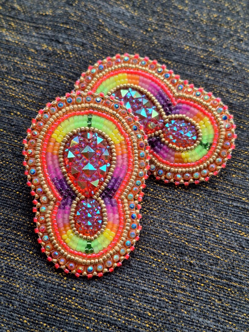 Native Made Beaded Dangle Earrings, Waterbird Design, Beaded Earrings ...