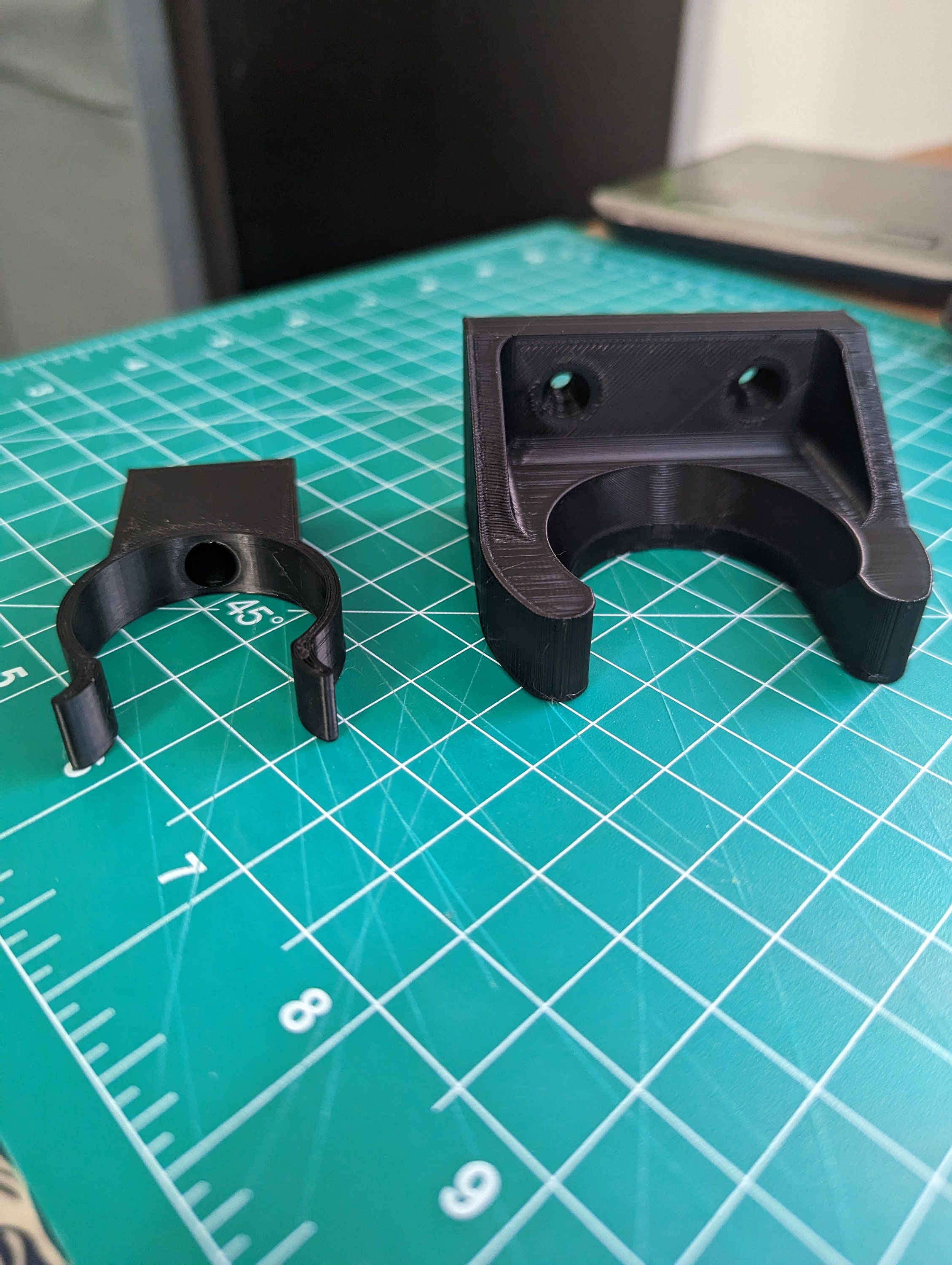 Vacuum Tube Holder