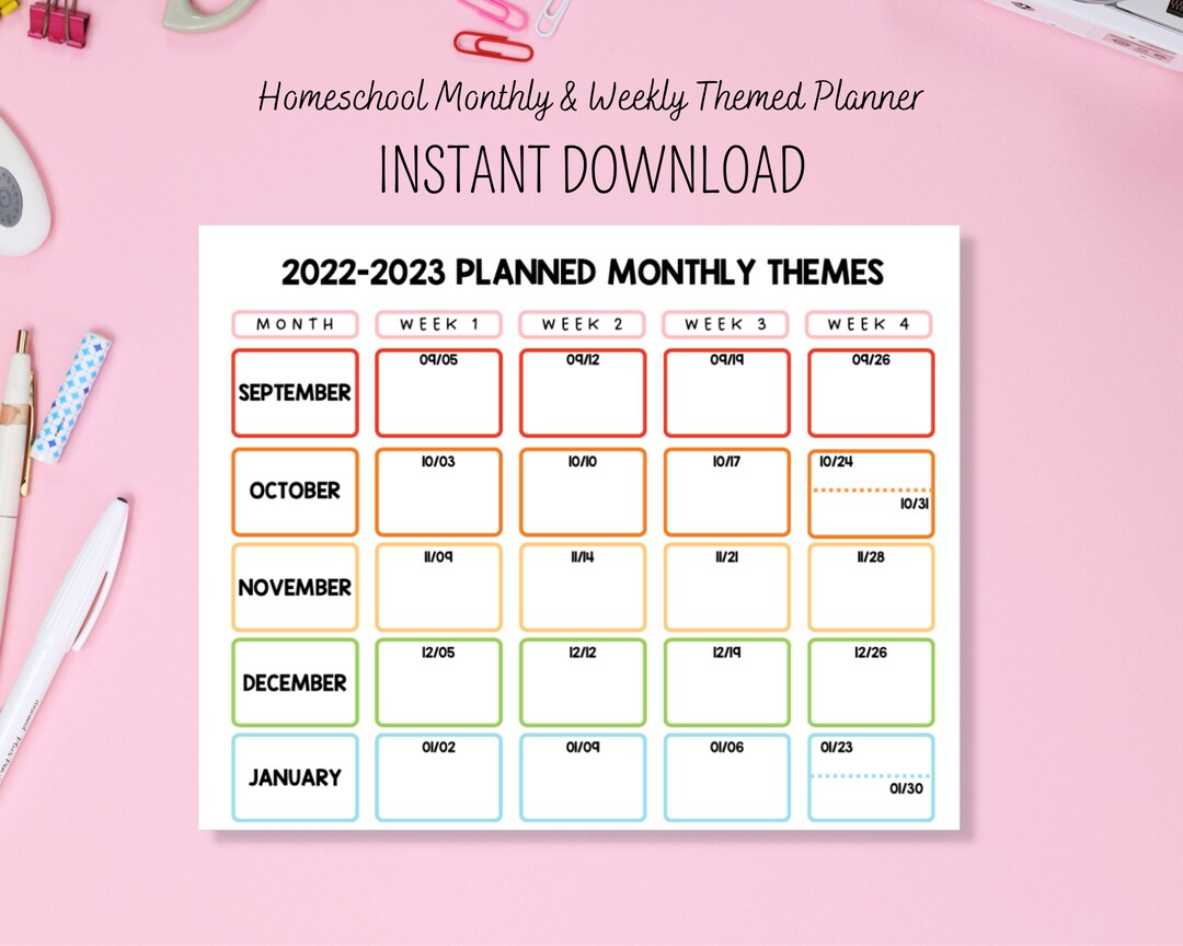 Editable Monthly & Weekly Themed Calendar - Etsy