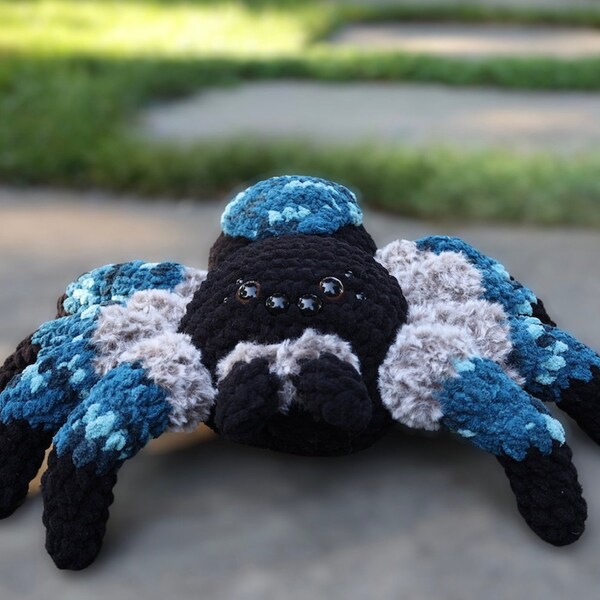 Giant Spider Plush - Etsy
