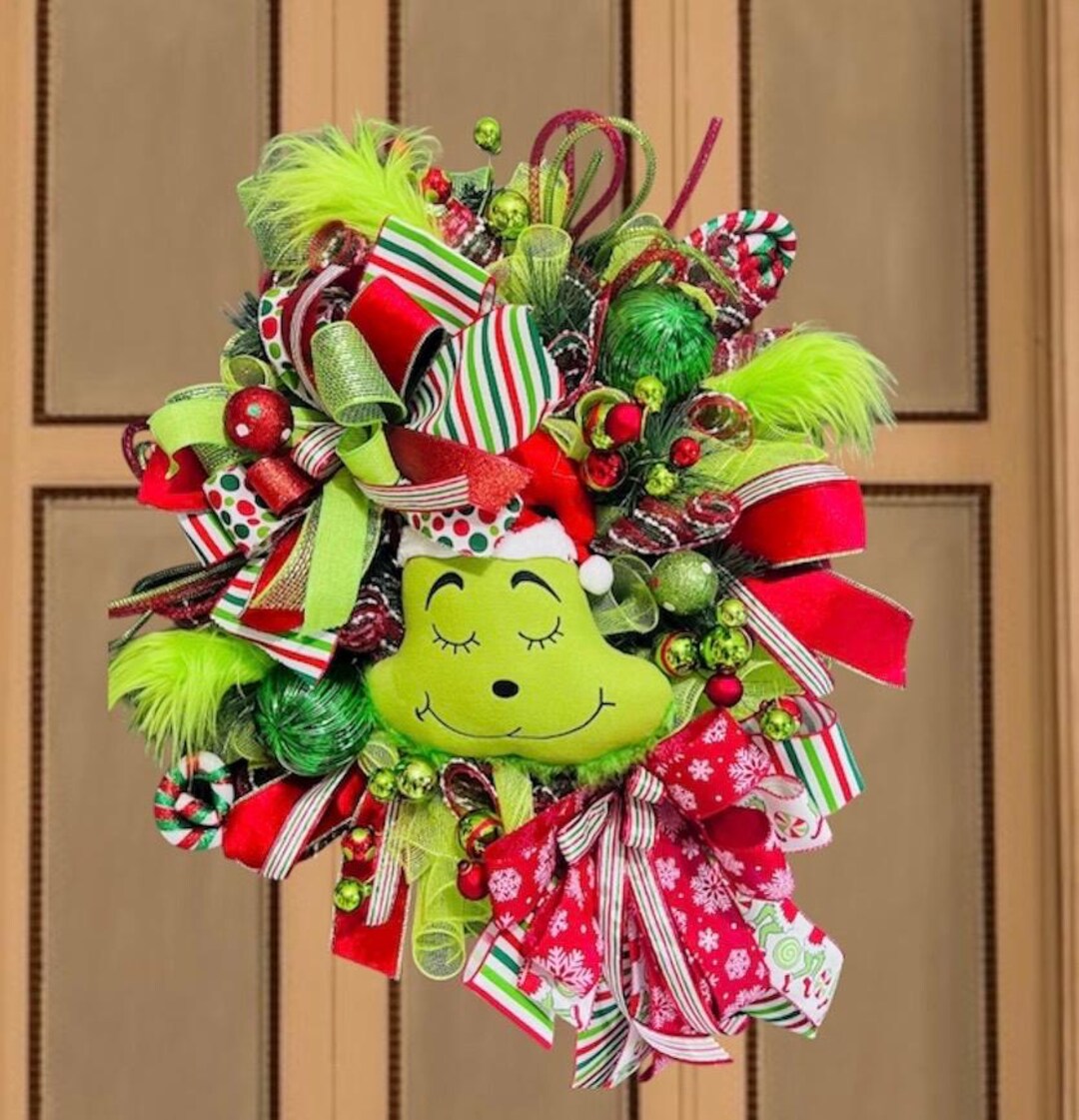 Christmas Wreath for Front Door Green Wreath for Christmas Whoville ...