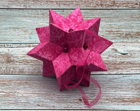 Hanging Moravian Star // Star of Happiness Handmade - Etsy