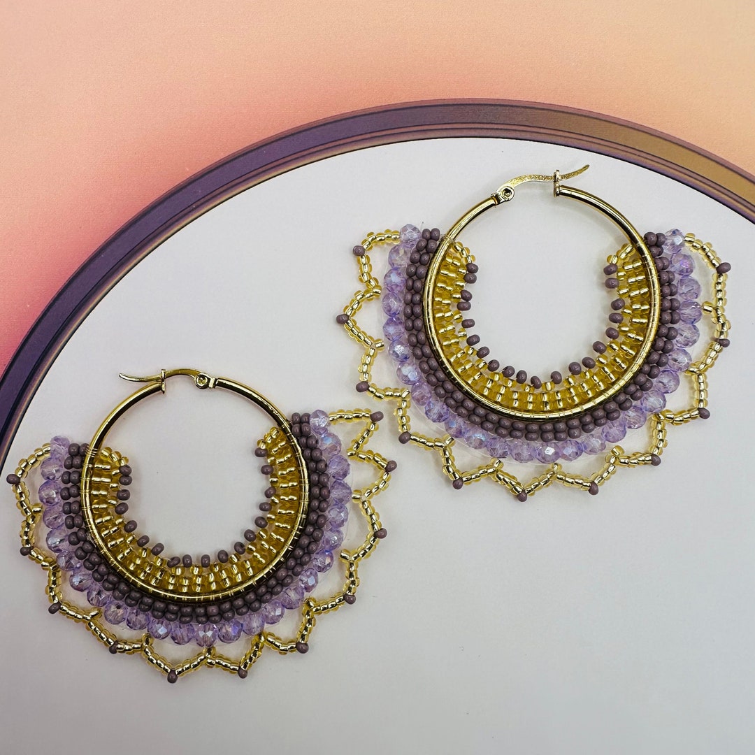 MEDUSA Beaded Hoop Earring Handmade in Colombia / Lilac - Etsy