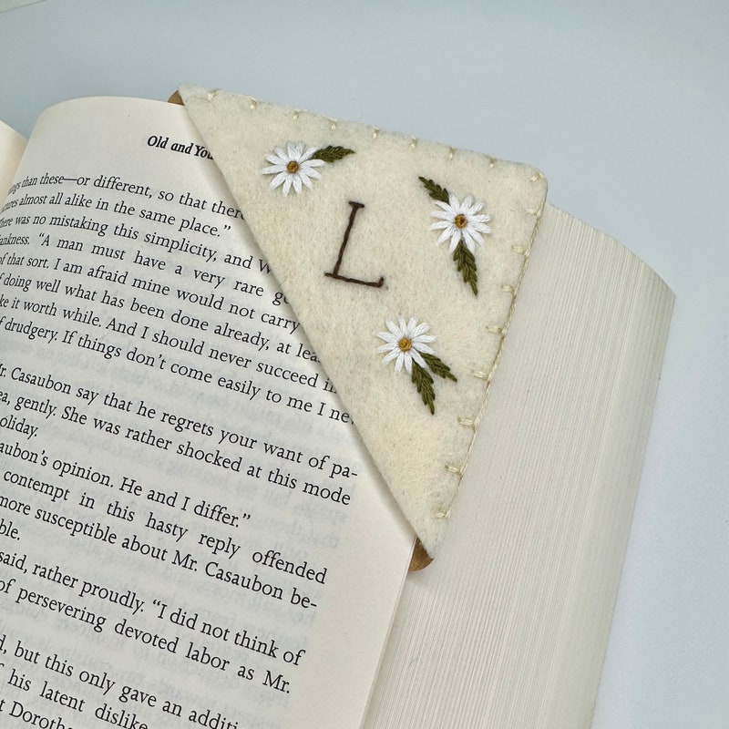 Embroidered Corner Bookmark - Etsy