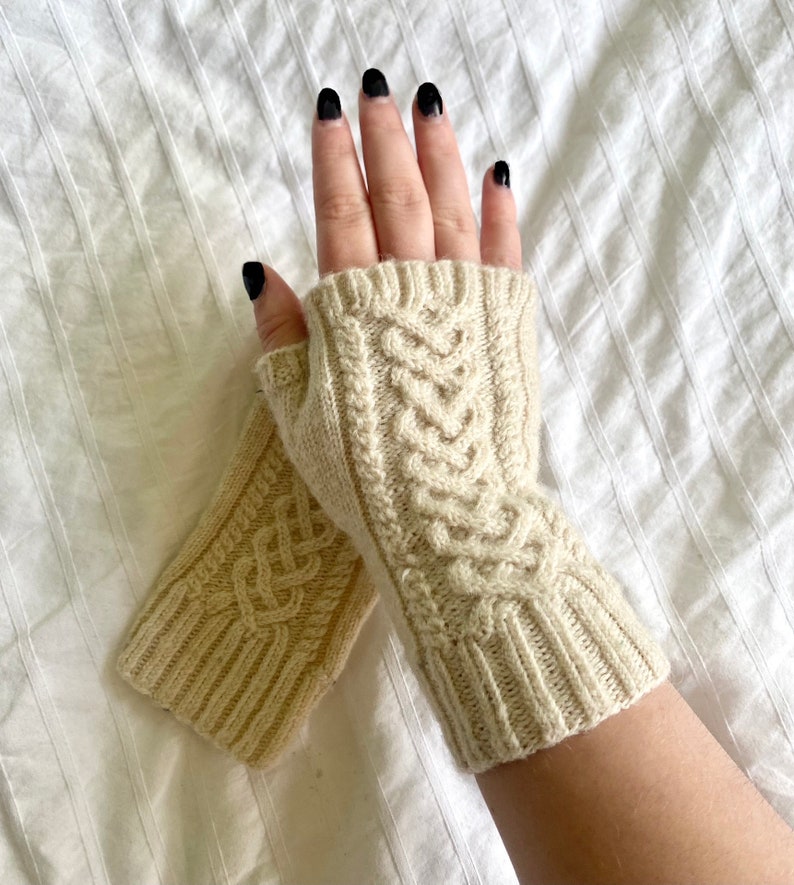 Knitting Pattern Fingerless Gloves, Mittens Pattern, Handwarmers ...
