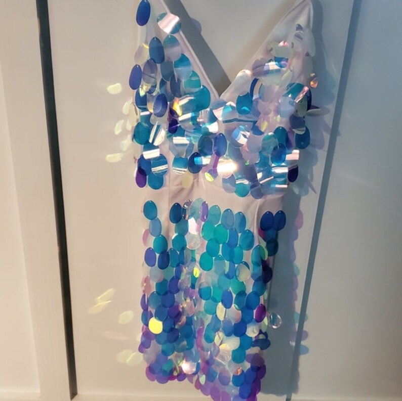 JUMBO TEARDROP Jumbo Stretch Mesh 2 Way LILAC Sold by the Yard Tear ...