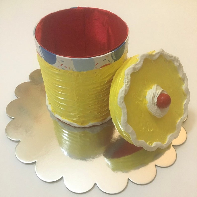 Realistic Yellow Cake Jewelry Box - Etsy