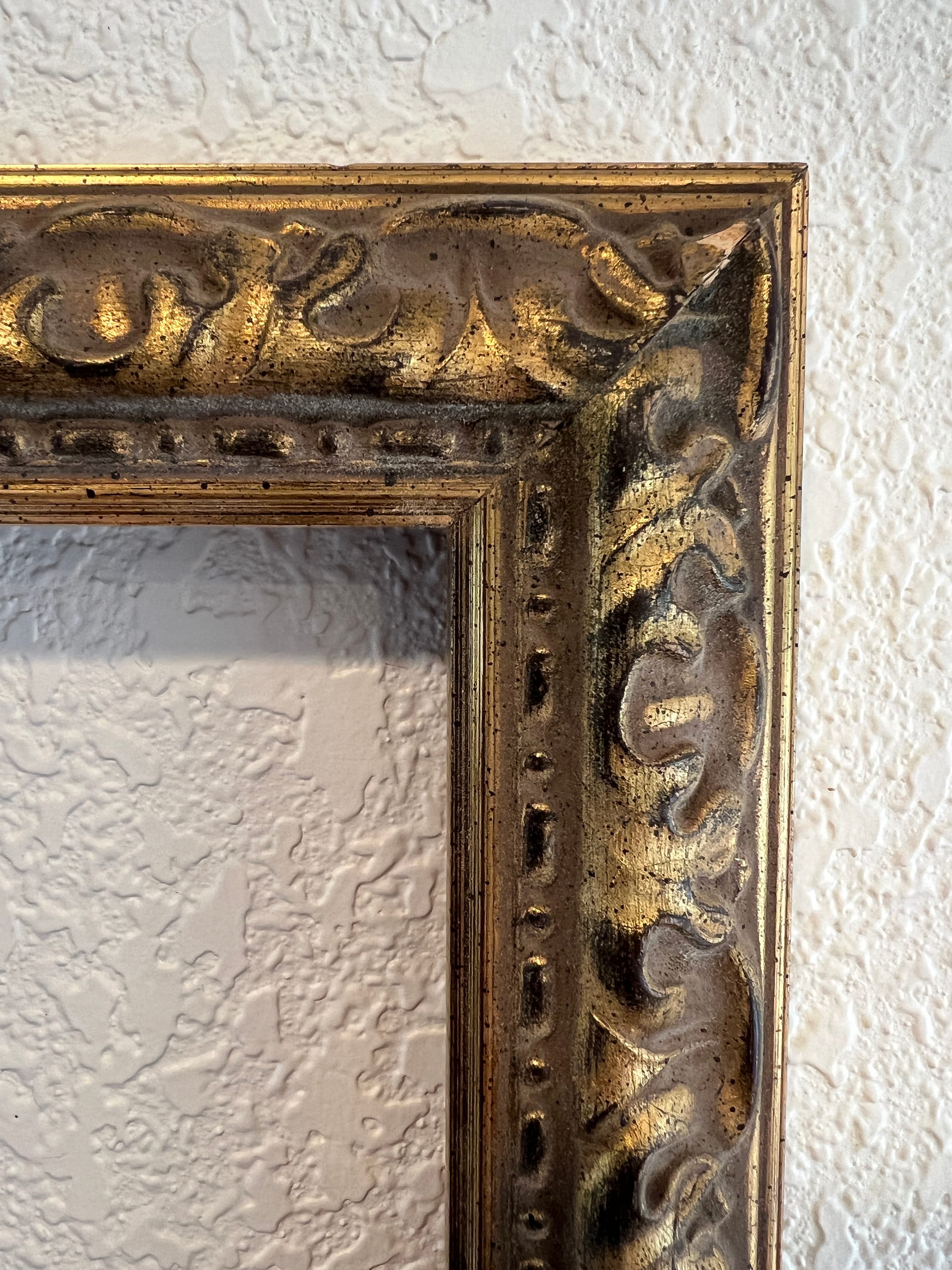 Ornate Gold Leafed Wood Frame, Fits Art Size: 17x21 - Etsy