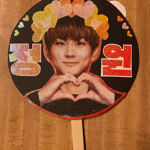 Custom Kpop Picket - Etsy