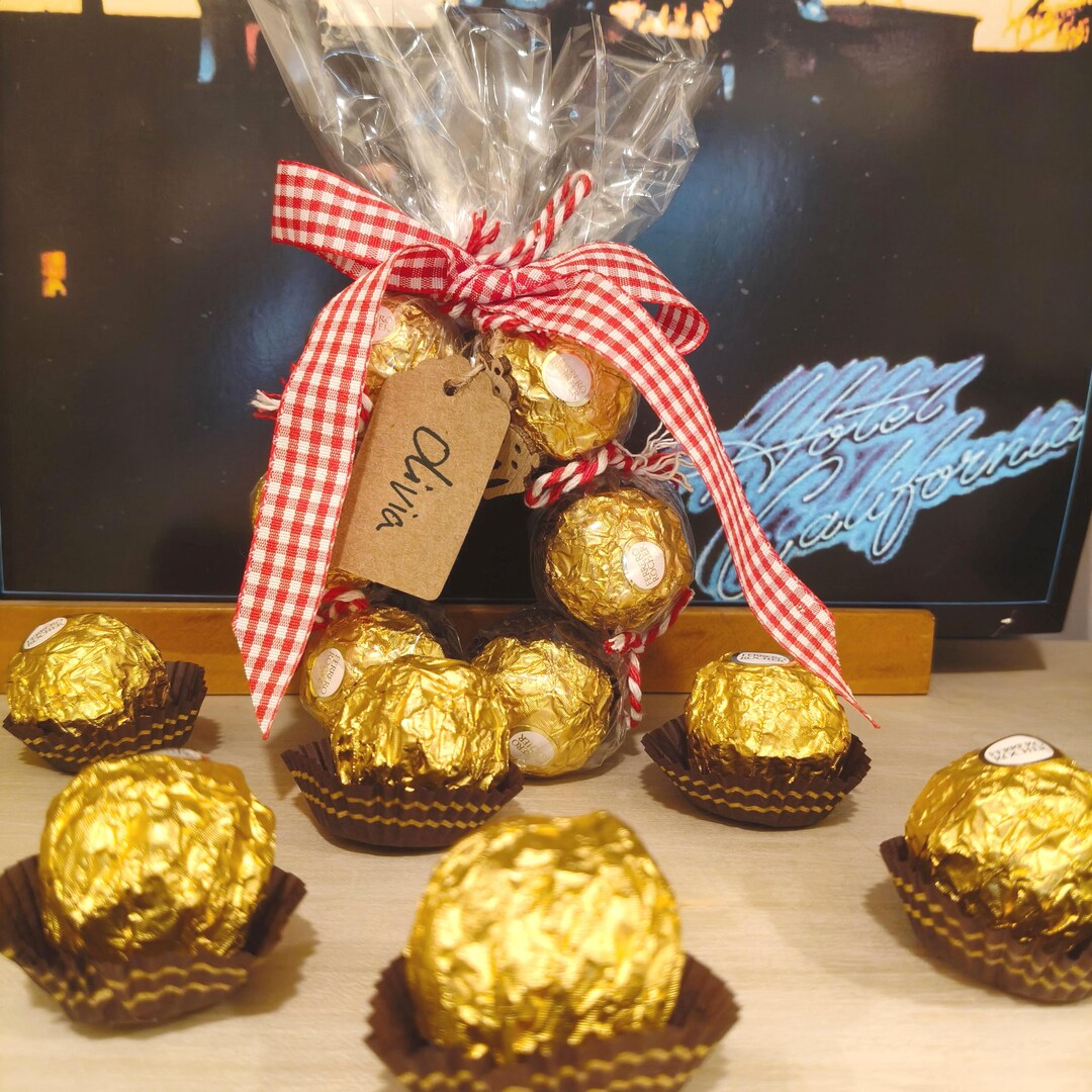 Handwritten Custom Name Ferrero Rocher Chocolate Christmas Wreath ...