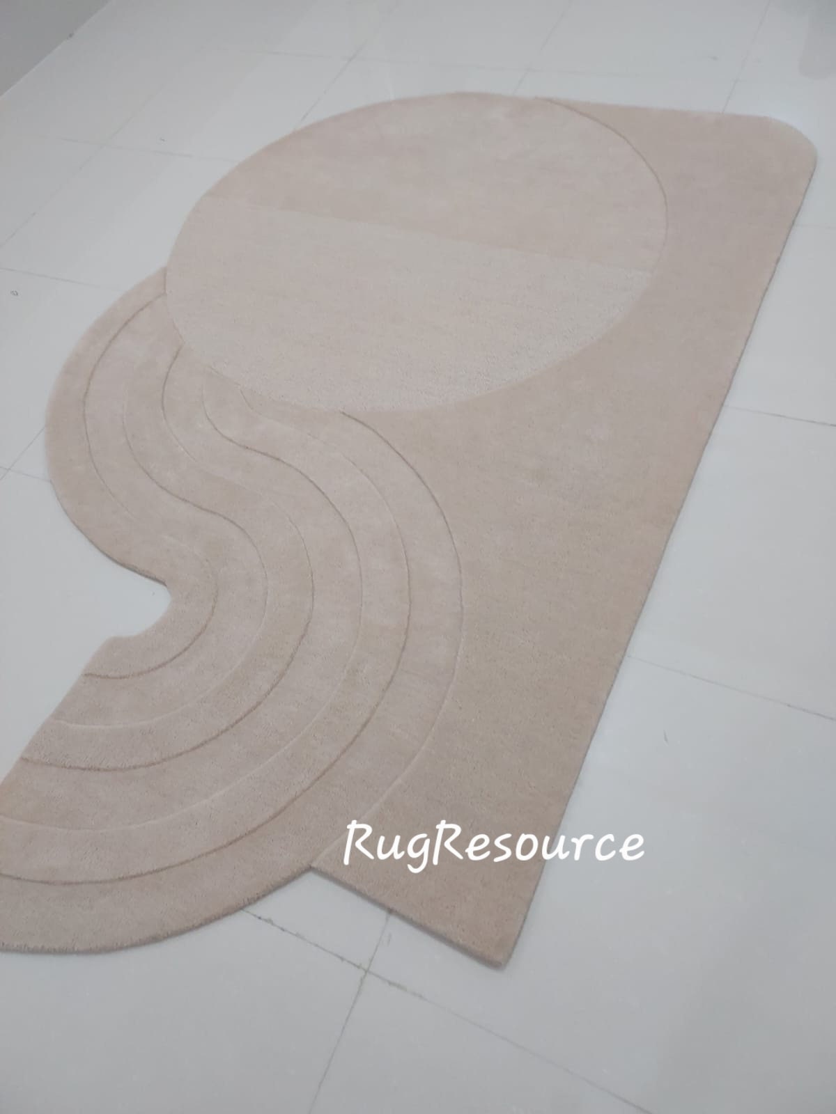 Handmade Tufted Wavy Irregular Shape Area Rug Modern and Eye Catching ...