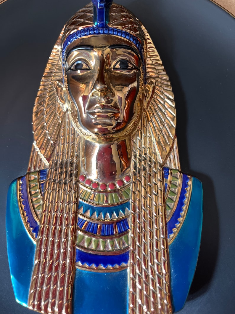 Cleopatra- Empress and Enchantress. Third Issue. Osiris Porcelain. - Etsy