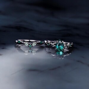 Gothic Black Gold Green Emerald Gold Ring Set 1.25ct Twig Vine Pear ...