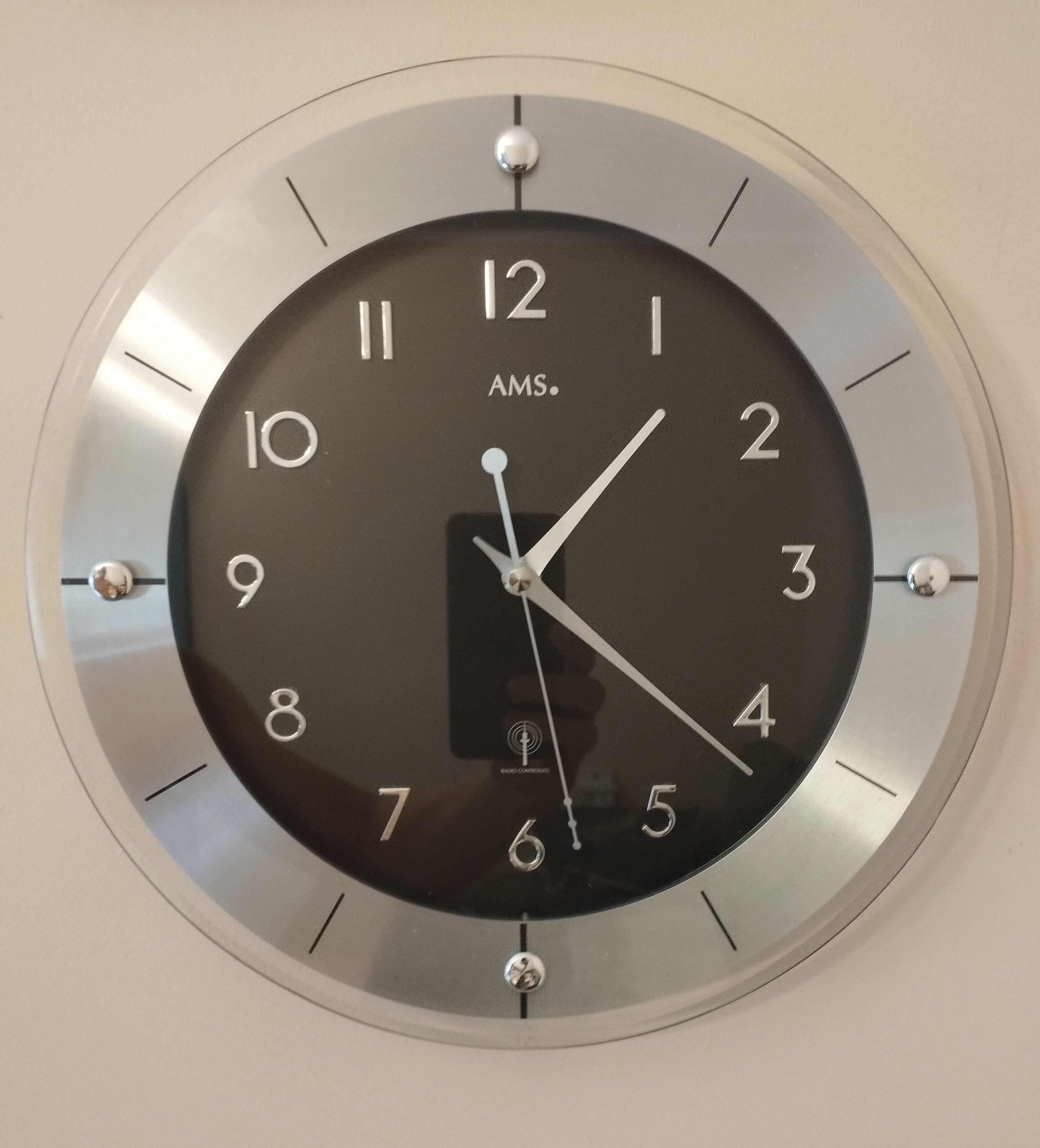 Wall Clock 5849 AMS Controlled by Radio Signal, Vintage, Vintage Clock ...