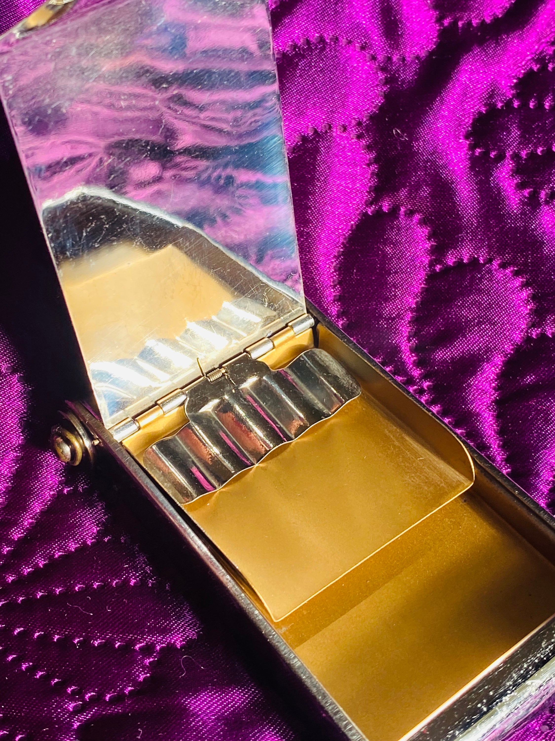 Lovely Vintage Art Deco Makeup Camera Compact Powder Lipstick Cigarette ...