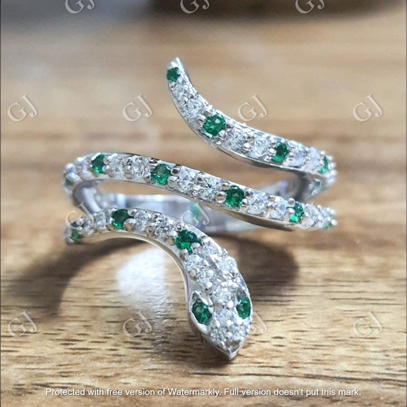 Emerald Snake Ring - Etsy