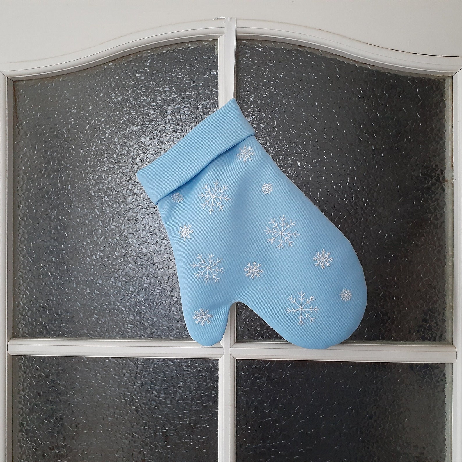 Mitten Shaped Christmas Stocking Sewing Pattern, Instant Download - Etsy