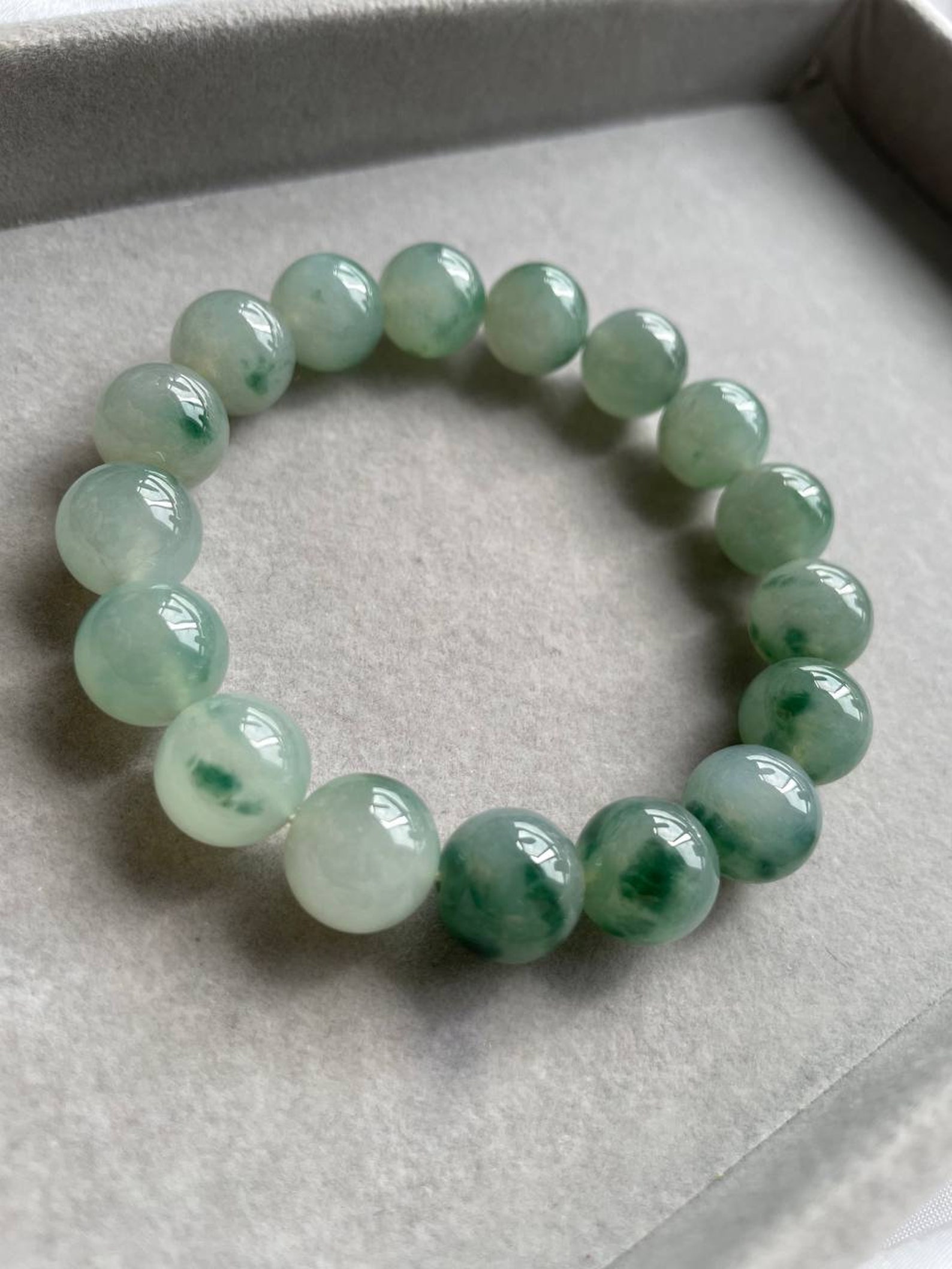Gradient Green Floating Marble Jadeite Jade Beads Bracelet - Etsy