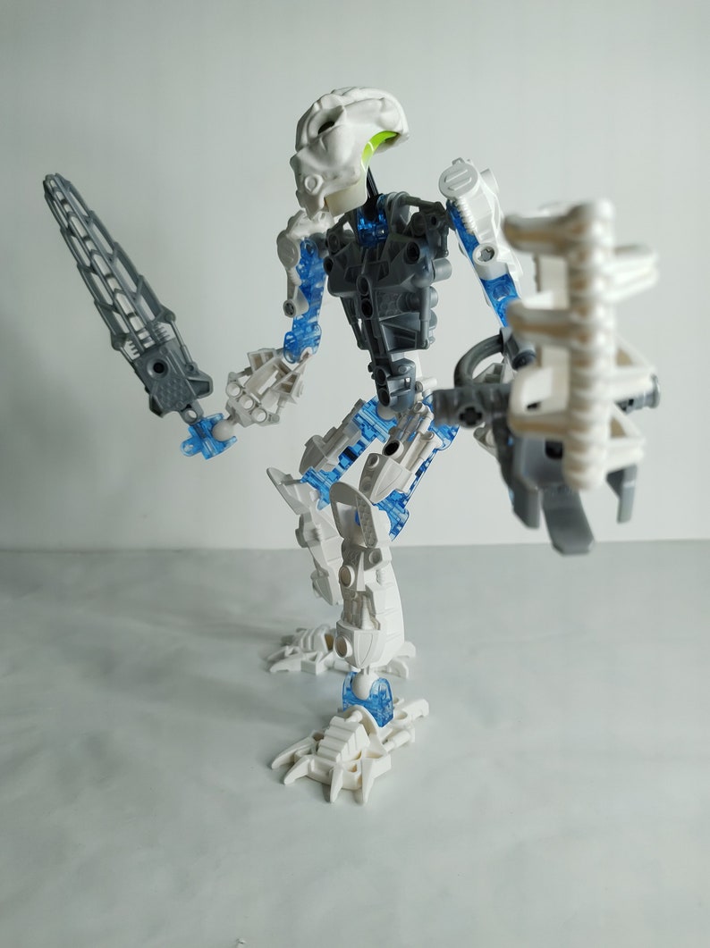 Lego Bionicle - Inika Toa Matoro - 8732 - Etsy