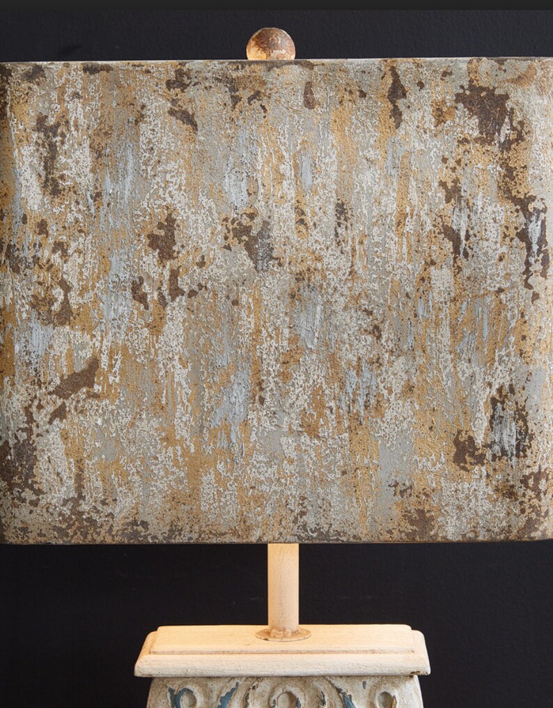 Distressed Farmhouse Tabletop Lamp - Etsy