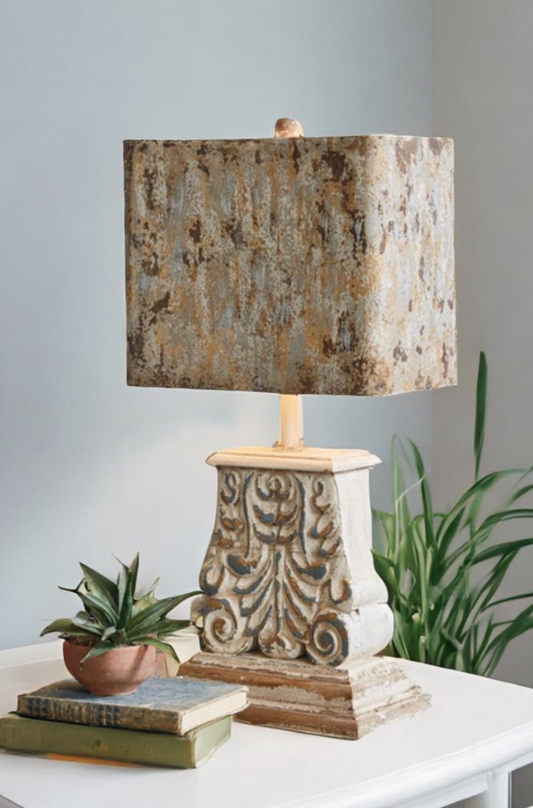 Distressed Farmhouse Tabletop Lamp - Etsy