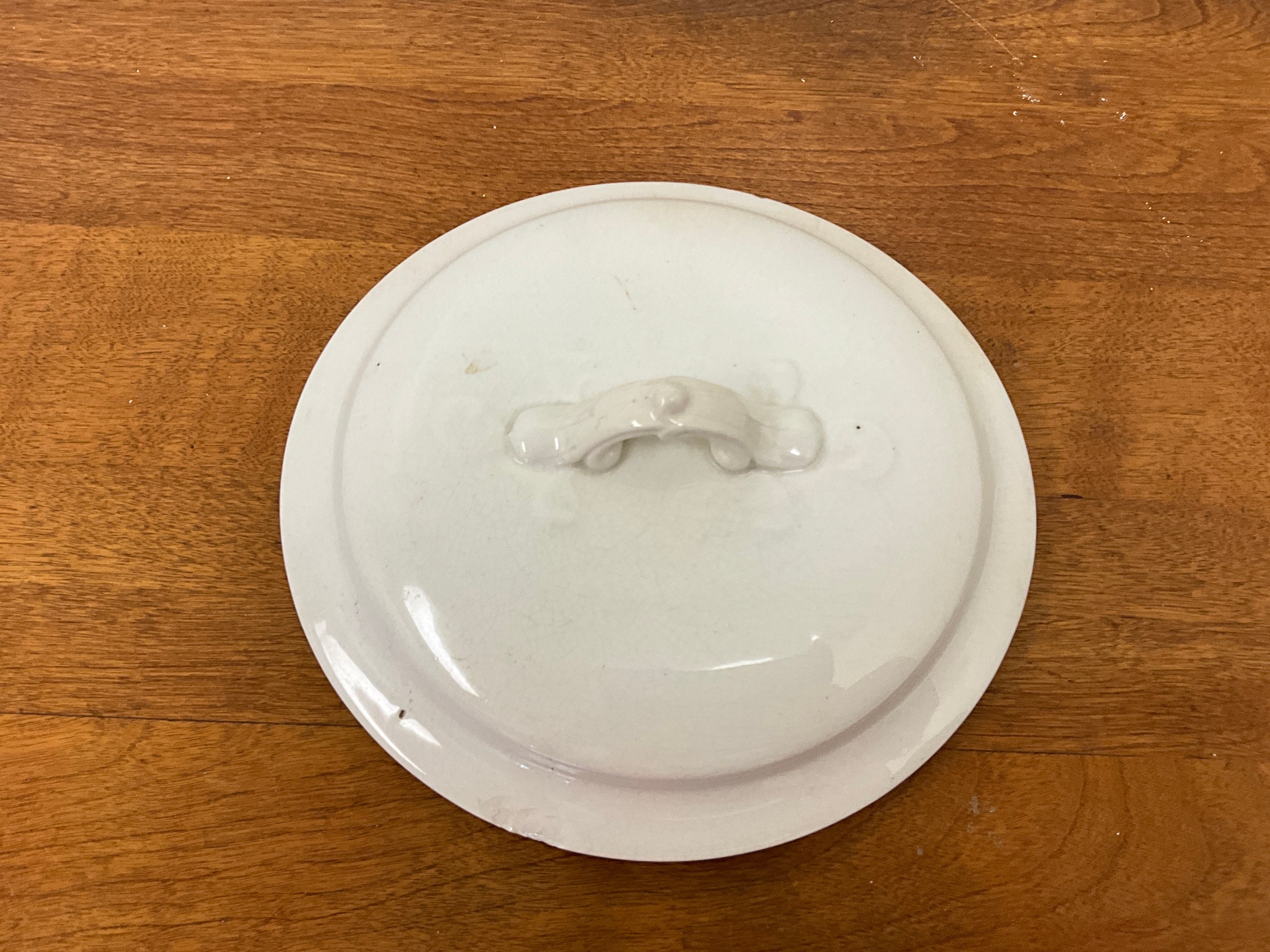 Antique Ironstone Chamber Pot Lid Only. 9 Diameter. Ornate Handle. - Etsy