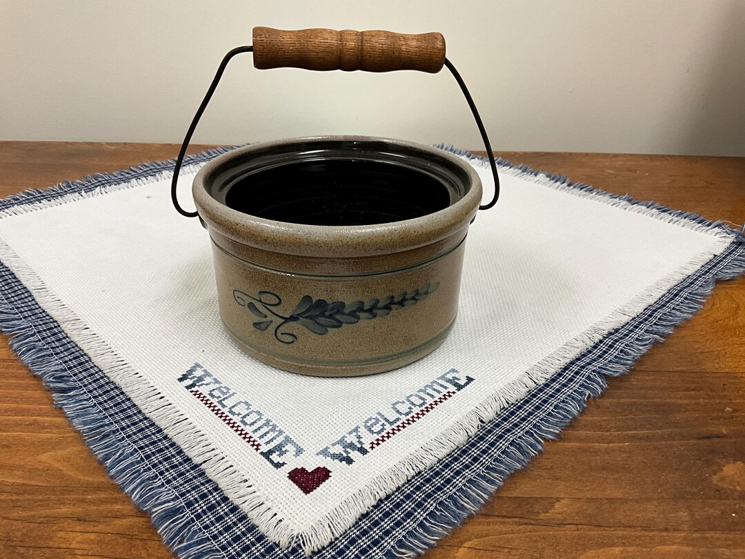 Vintage Rowe Pottery Historical Collection 2004 Stoneware Crock With ...