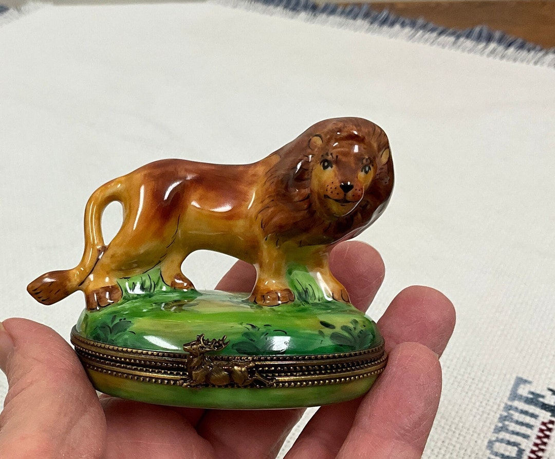 Limoges Peint Main Rochard France Trinket Jewelry Box of Lion, Deer ...