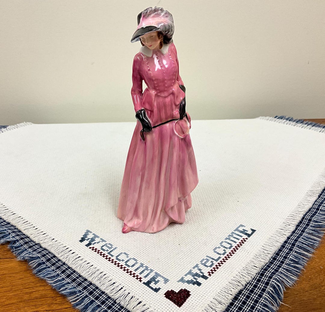 Maureen Royal Doulton Lady Figurine in Pink 8” - Etsy