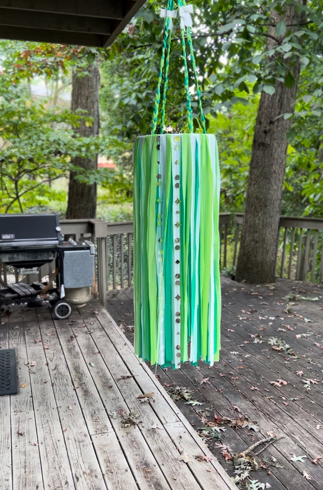 Circular Hanging Streamers, Circular Windsocks, Tablecloth Streamers ...