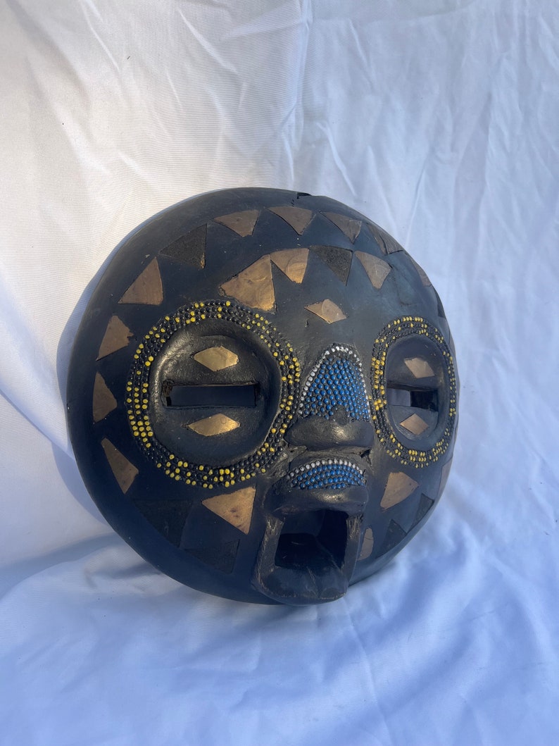 Vintage Carved Wooden West African Ashanti Ghana Beaded Gold Inlay Mask ...